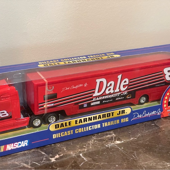 Nascar | Toys | 200 Hasbro Nascar Winners Circle Diecast Trailer Rig ...